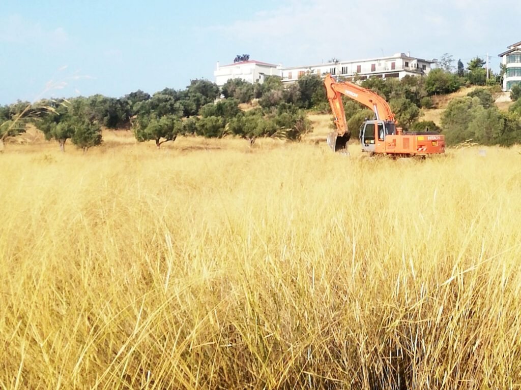 Χωματουργικές Εργασίες Αττική - Σπάτα | ΚΑΘΑΡΙΣΜΟΣ ΟΙΚΟΠΕΔΩΝ ...